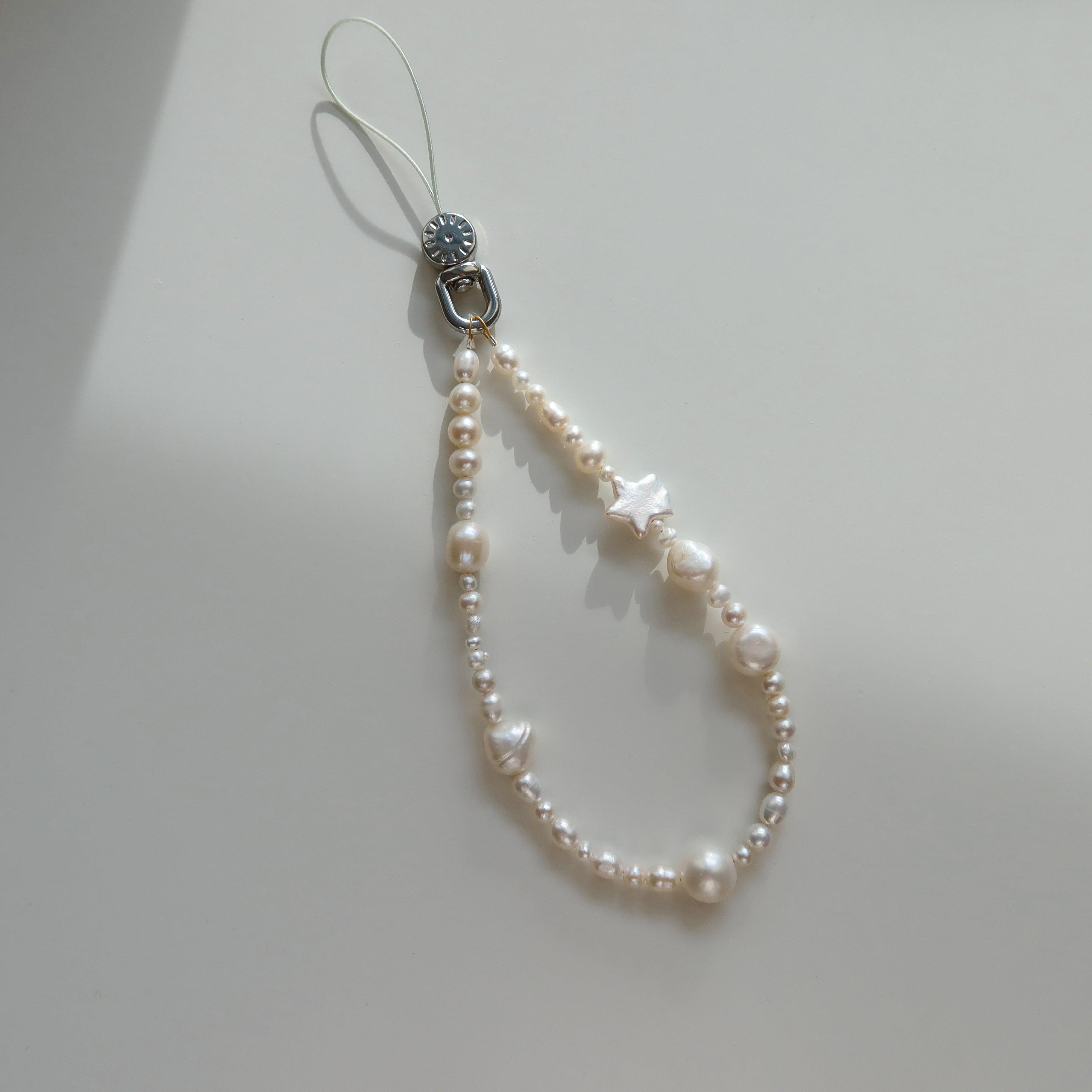 Pearl Phone Chains – Pretty Pearlfect