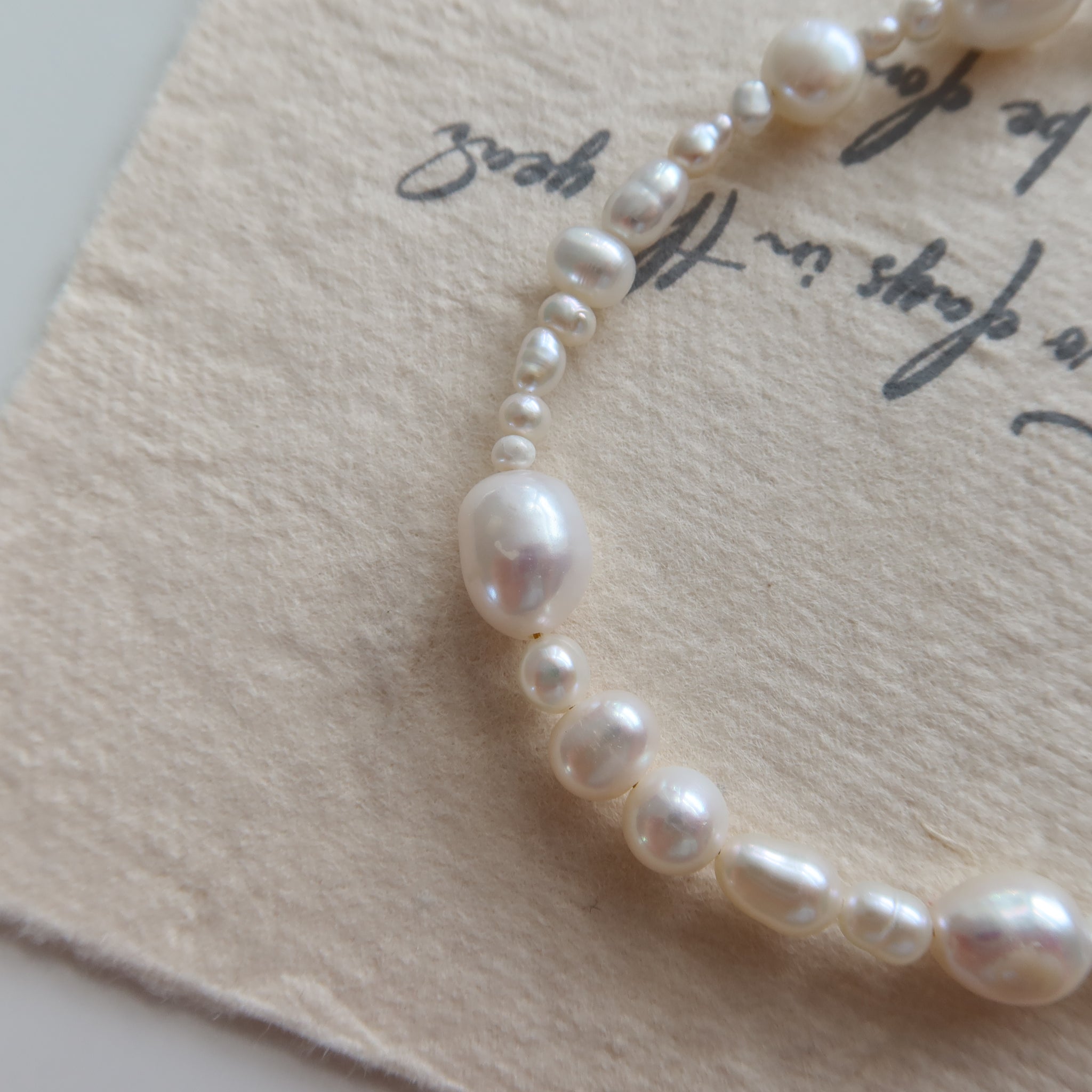 Pearl Phone Chains – Pretty Pearlfect